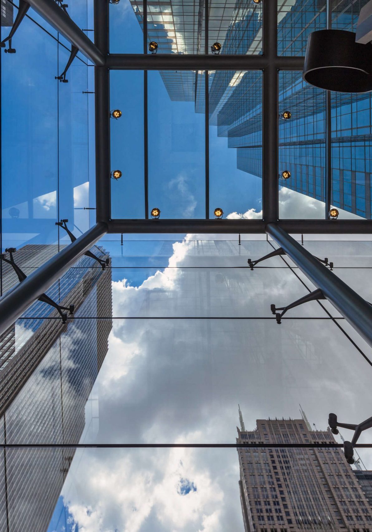 Aluminum Supported Glass | Novum Structures